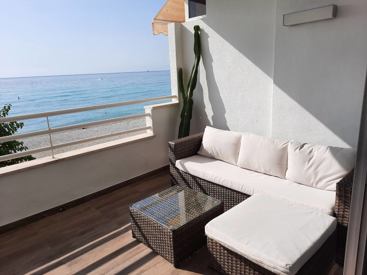 Apartment Direkt Am Strand Mit Kostenlosem Parkplatz Im Selben Gebäude. - Altea