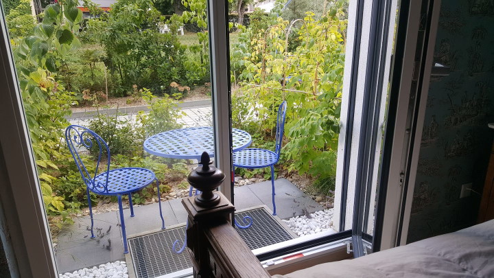 Studio, Entrée Par Terrasse - Genève