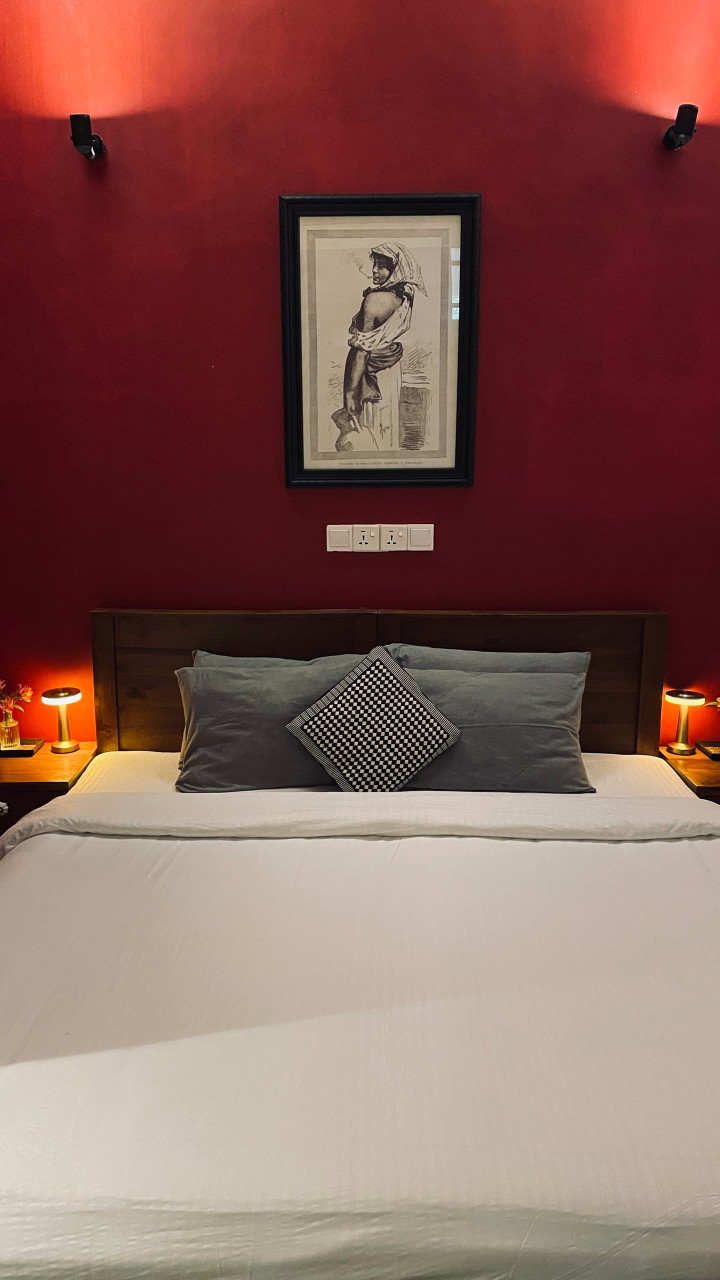 Black Cat | Cosy Queen Room + Breakfast - Colombo