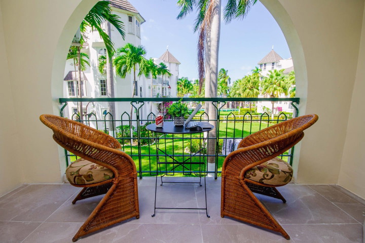 Heart Of Ocho Riosfree Beachkingbedpool150mbps - Ocho Rios