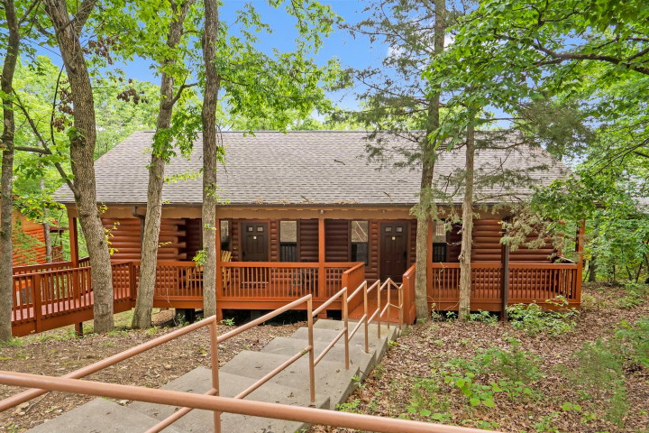 Snuggle-up In A Cabin For Two - Fireplace & Jacuzzi Tub - Minutes From Shows! - Missouri