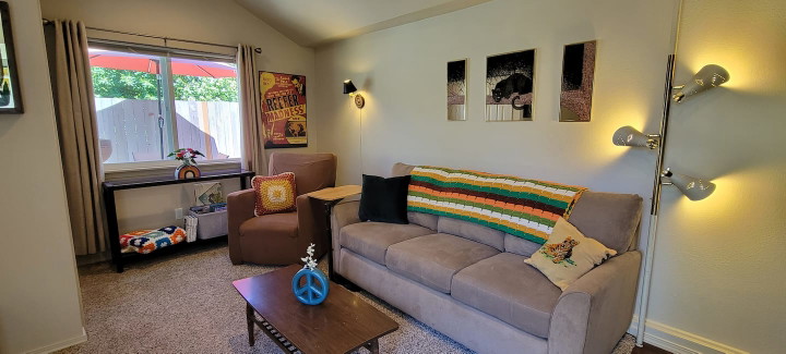 Groovy Getaway - Oregon City, OR