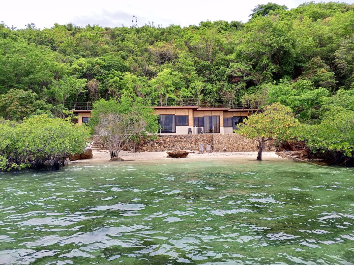 4 Bedroom Beachhouse W/pool - Coron