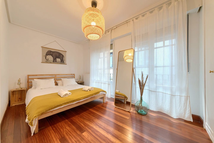 Cozy Apartment In Old Town - Bilbao