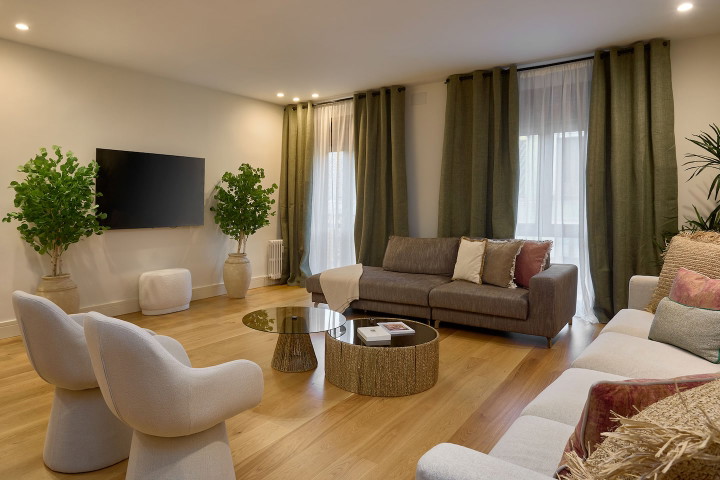 Luxury Suite In Libreros I Large Lounge I Balcony - Alcalá de Henares