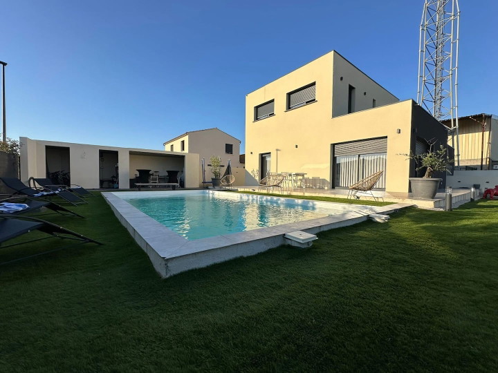 Belle Villa Au Sud De La France - Beaucaire