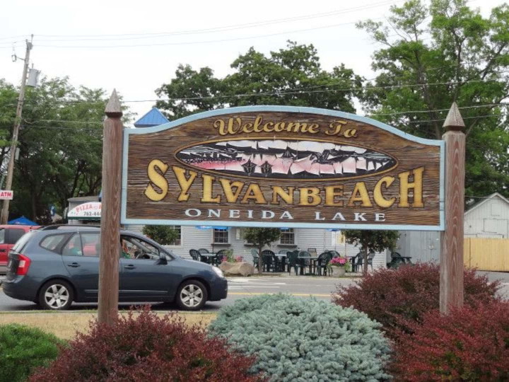 Oneida Lake Escape - Sylvan Beach, NY
