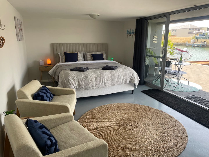 Twilight Waters Retreat - Mandurah