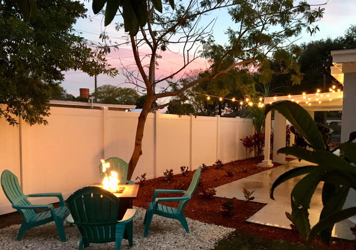 Clean, Modern Guest Home Mins From Downtown Tampa - Tampa, FL