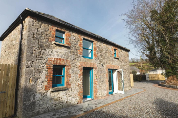 Dual Lodgings @ Donore Village Courtyard - Drogheda