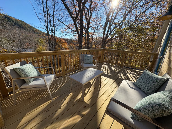 River Cottage - Stylish, Spacious 2-bdrm - Camden, ME