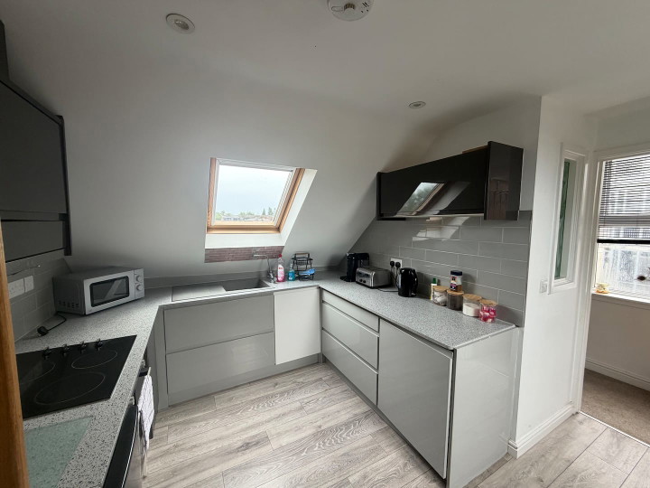 1-bed Flat | Free Parking | Long Stays Welcome - Reading