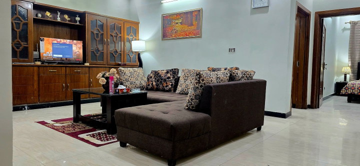 Family 3bhk G Parking Netflix Wi-fi Uhdtv Kitchen - Islamabad