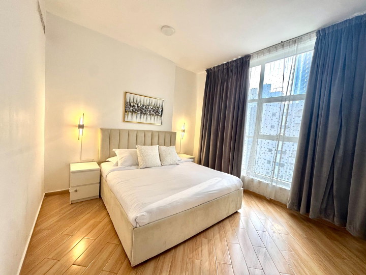 Aesthetic 2bhk Home With Rooftop Pool - Sharjah