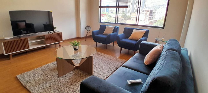 Your Ideal Space: Spacious, Modern, And Centrally Located - Bolivia