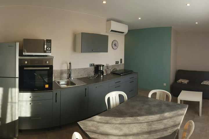 Air-conditioned 2-room, 40 M2 Near Beaches And City Center. - La Ciotat