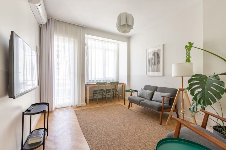 Stylish & Bright · Near Istiklal · Taksim - İstanbul
