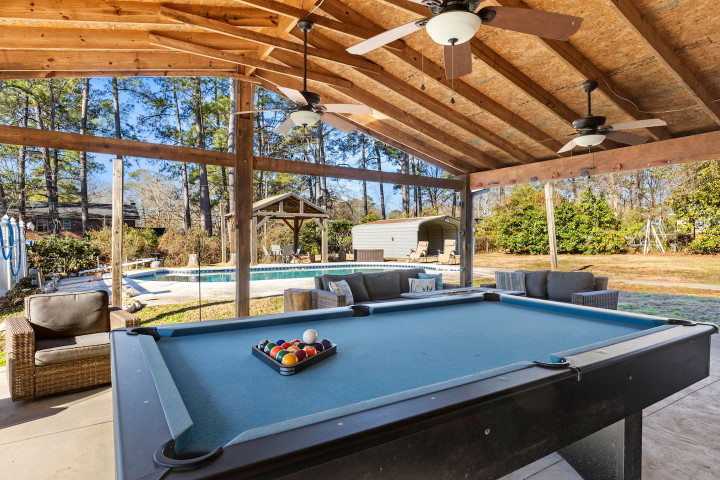Spacious Oasis With Pool | Near Harbison | 5br - Columbia, SC