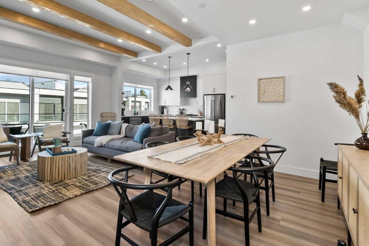 Tranquil Getaway W/  Scenic Views - The Look Out - West Kelowna