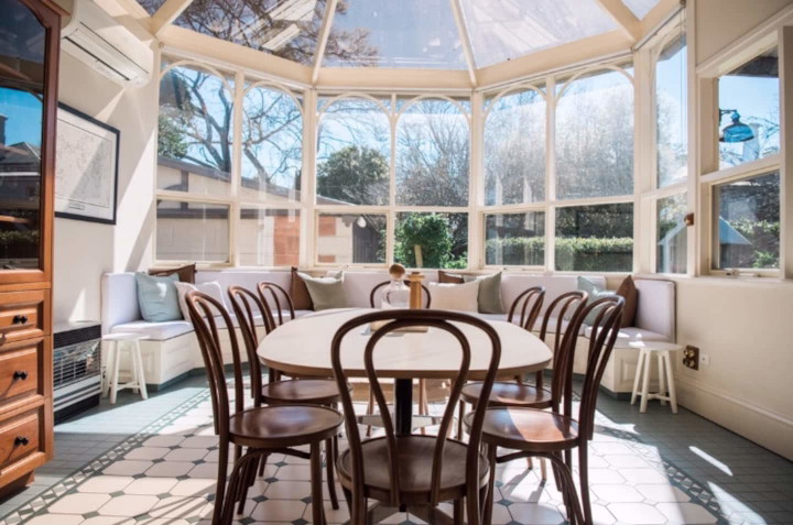 Windermere House - Old Home With Designer Flair - Mount Gambier