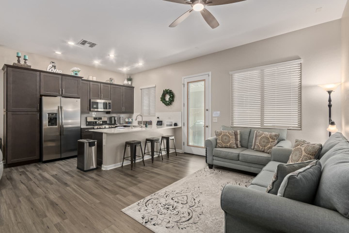 Home Away From Home In Queen Creek - Queen Creek, AZ