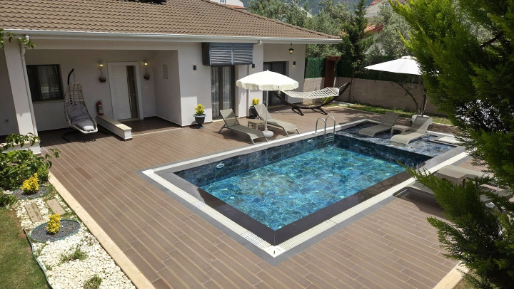 Size öZel Havuzlu Merkezi Konumda Villa - Ölüdeniz