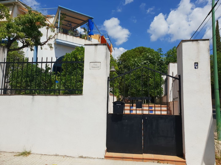 Casa/piscina, Aire Acondicionado Aparc. En Puerta - Córdoba