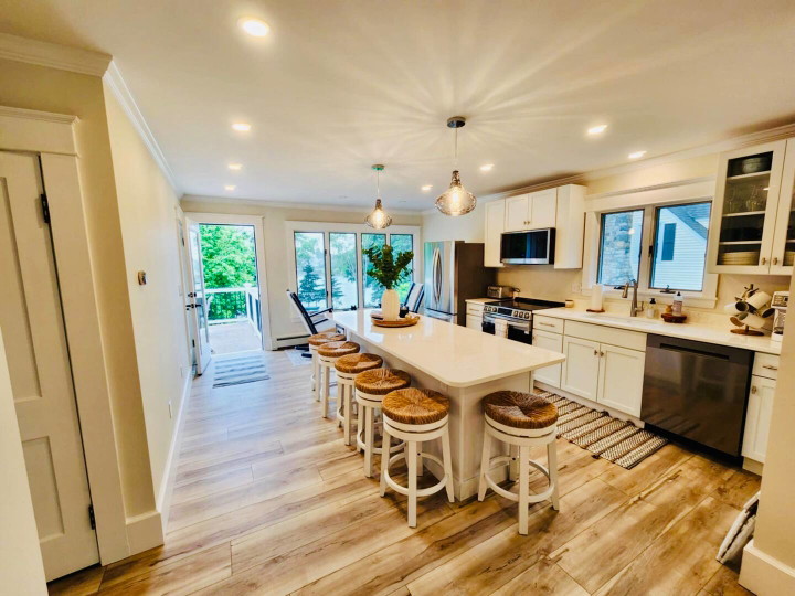 Modern Coastal Bungalow  3br/2ba  Walk To Town! - Boothbay Harbor, ME