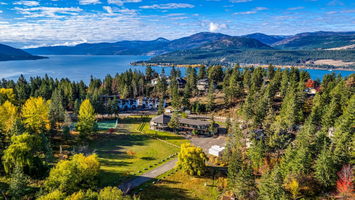 Stay+play @ The Haven At Deer Park Vacation Home - Vernon
