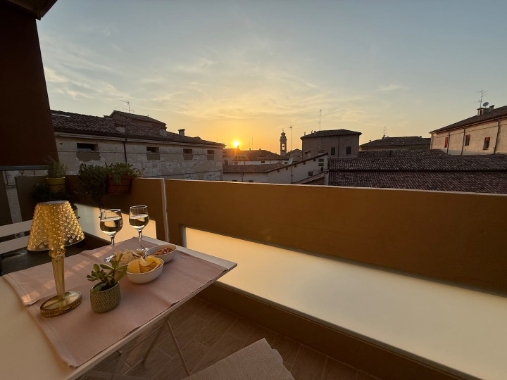 L'atelier Sui Tetti, Balcone Panoramico In Centro - Faenza