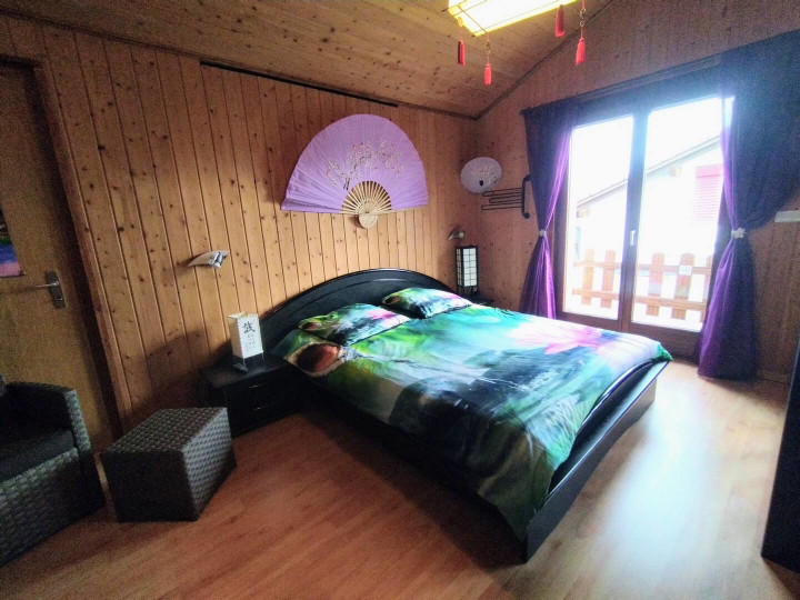 Chambre Spacieuse Et Confort D'une Maison - La Chaux-de-Fonds