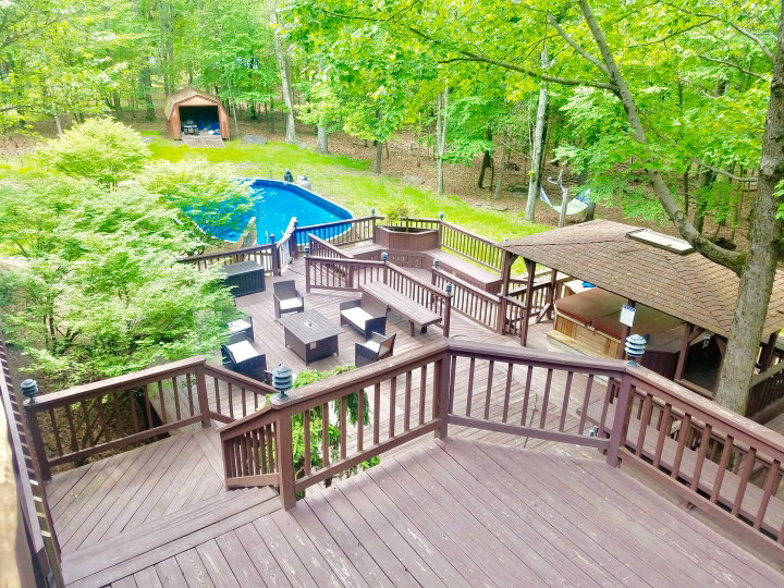 Vista Hideaway! Mountain View Pool Hot Tub Firepit - East Stroudsburg, PA