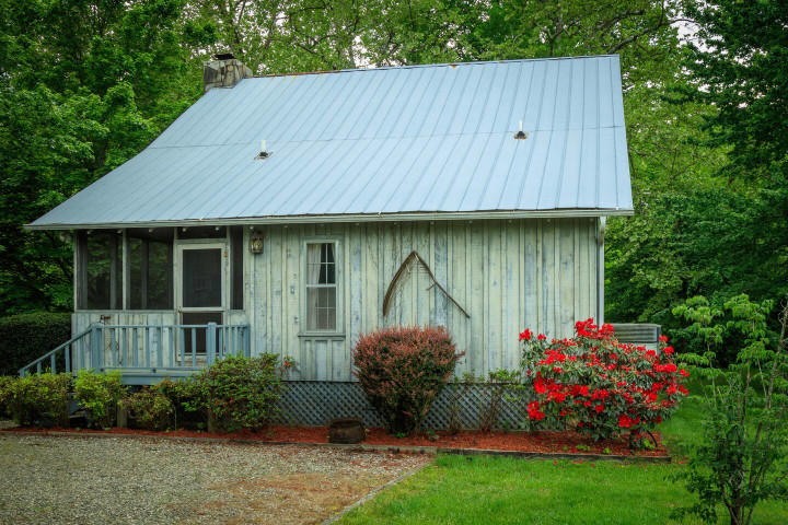 Sunrise River Moonglow Cabin - Blairsville, GA