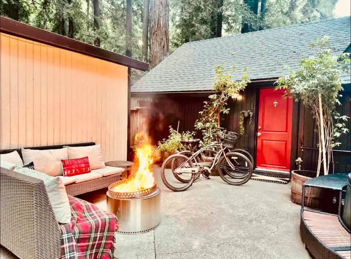 Honeymoon Cottage In Redwoods - Guerneville, CA
