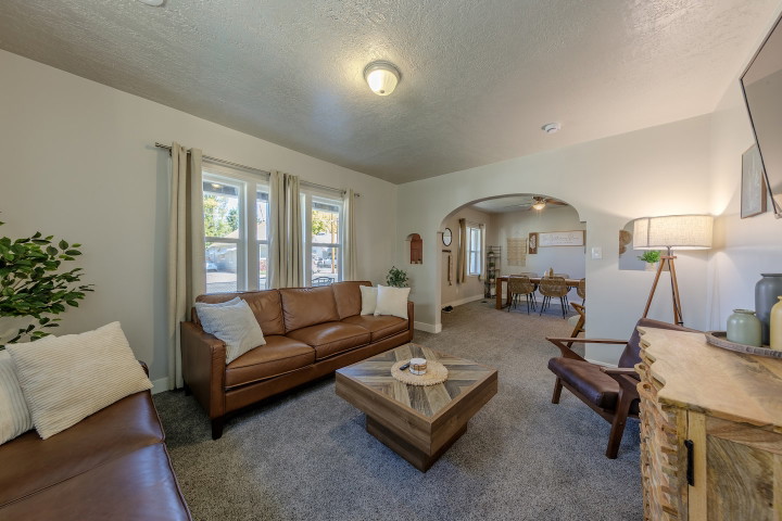 Mountain's Edge Hideaway - Ogden, UT