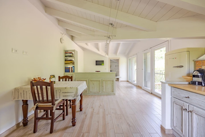 Large Independent Studio Apartment In Grizzana - Włochy