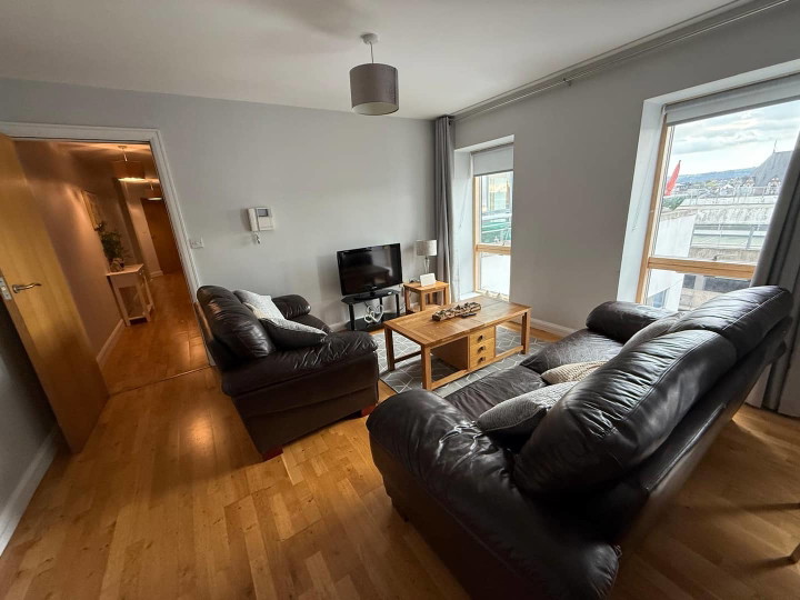 Heart Of Cork  Spacious 2-bedroom Apartment - Cork