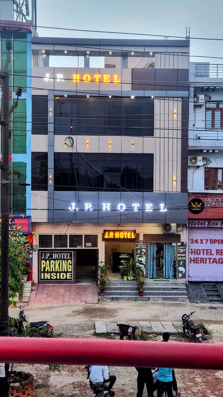 Jp Hotel - Meerut