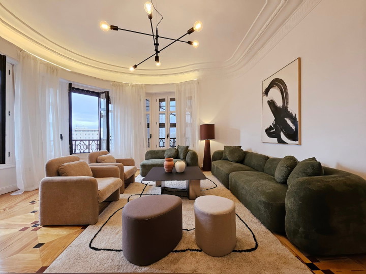 Vista, Terraza, Jacuzzi Y 30% Dto. En P2lhomes - Madrid
