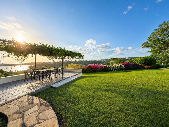 Charming Villa  3br  3ba  Free Airport Pickup - Grenada