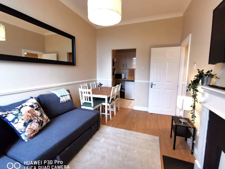 Central Location 2bed Fast Wifi And Tv And Kitchen - Dún Laoghaire