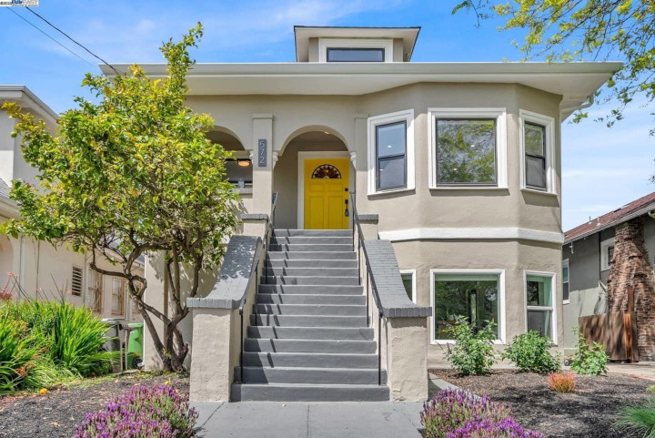 Brand New Home + Pergola & Heater + Great Location - Berkeley, CA
