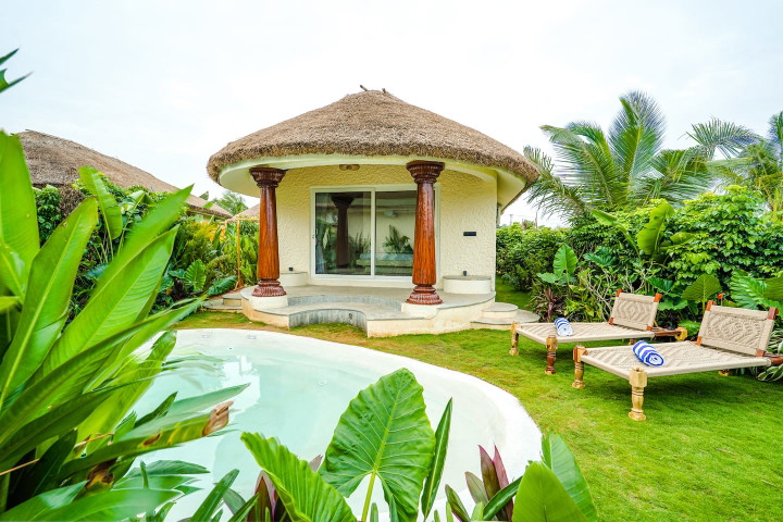 Hideaway Cottage With Private Garden & Pool - Mahabalipuram