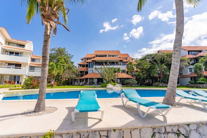 Oceanfront Studio, Cafes Very Close By - Puerto Aventuras