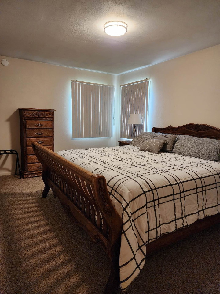 3 Bedroom House Close To Hospitals And Colleges - Billings, MT