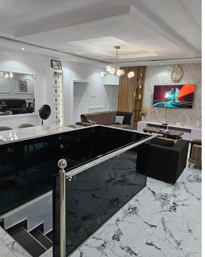 Motalvin Court 1 (Ipaja) Exclusivement 3 Chambres - Nigeria