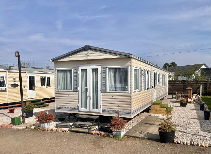 2 Bedroom Bk Static Caravan In Uddingston, Glasgow - Glasgow