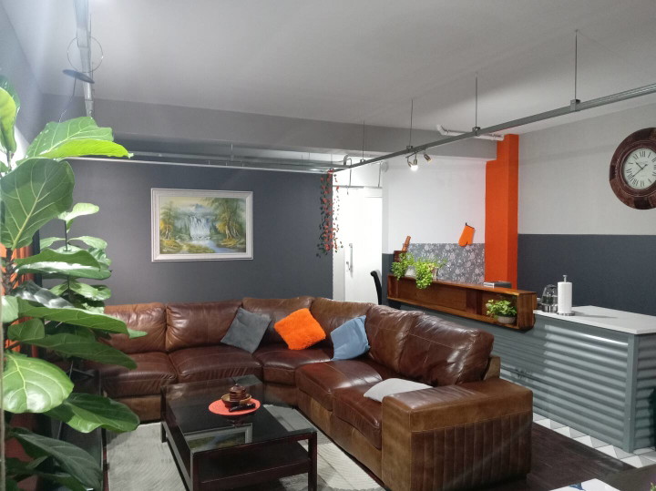 Summer Retreat@maboneng | Kingbed, Hugetv, Wi-fi - Johannesburg