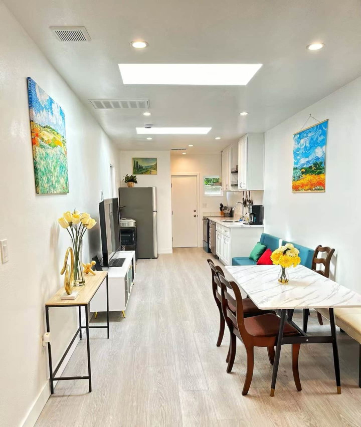 Gated Ctrl Sanjose Sfh 2b W/crib - Santa Clara, CA