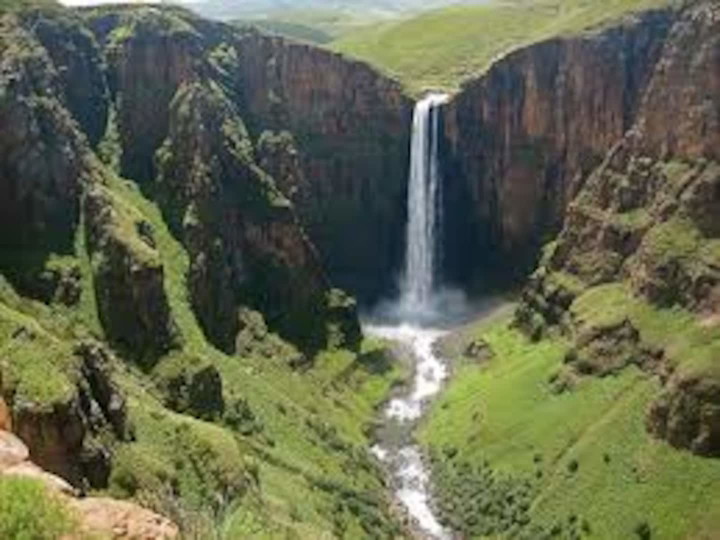 Mary's Mountain Sleep And Ride - Lesotho